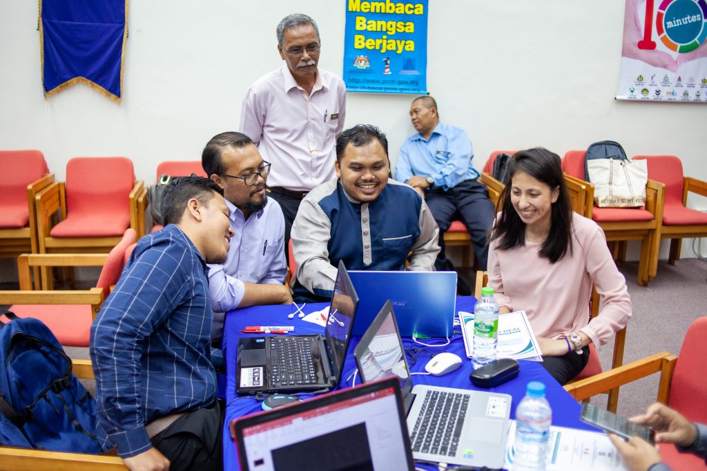 Komuniti Guru Digital Learning + (KGDL+) – Arus Academy